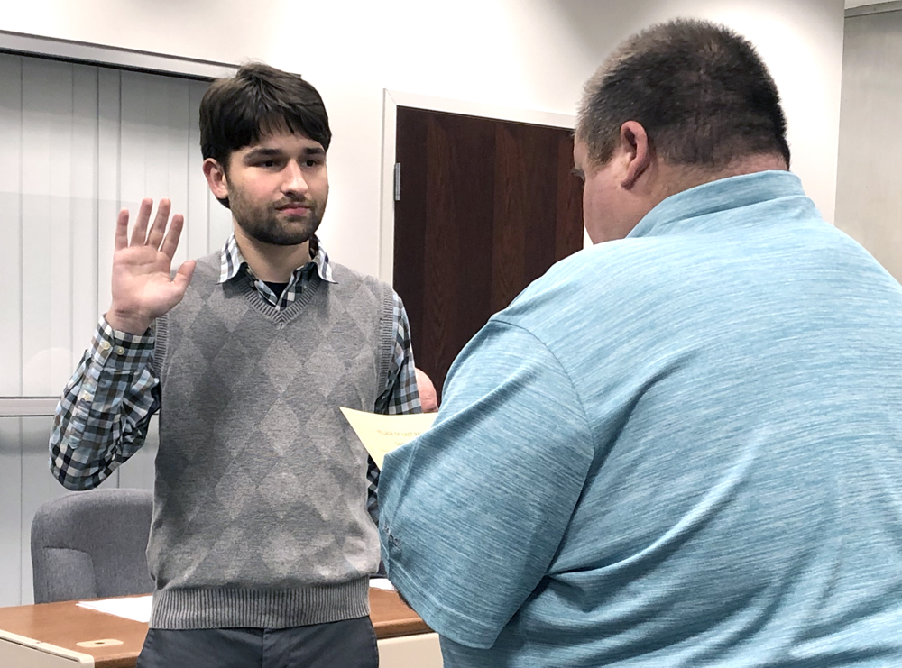 Runnion fills seat on Palestine council | News, Sports, Jobs - Morning ...